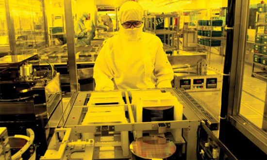 Samsung begins mass production of chips using 14nm FinFET process tech ...