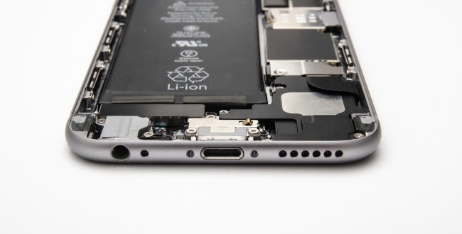 Apple botches iPhone batteries once again after its iOS 11.4 update ...