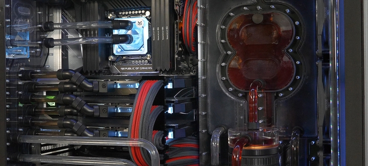 8Pack OrionX2 – £33,000, the world’s most powerful PC! | KitGuru