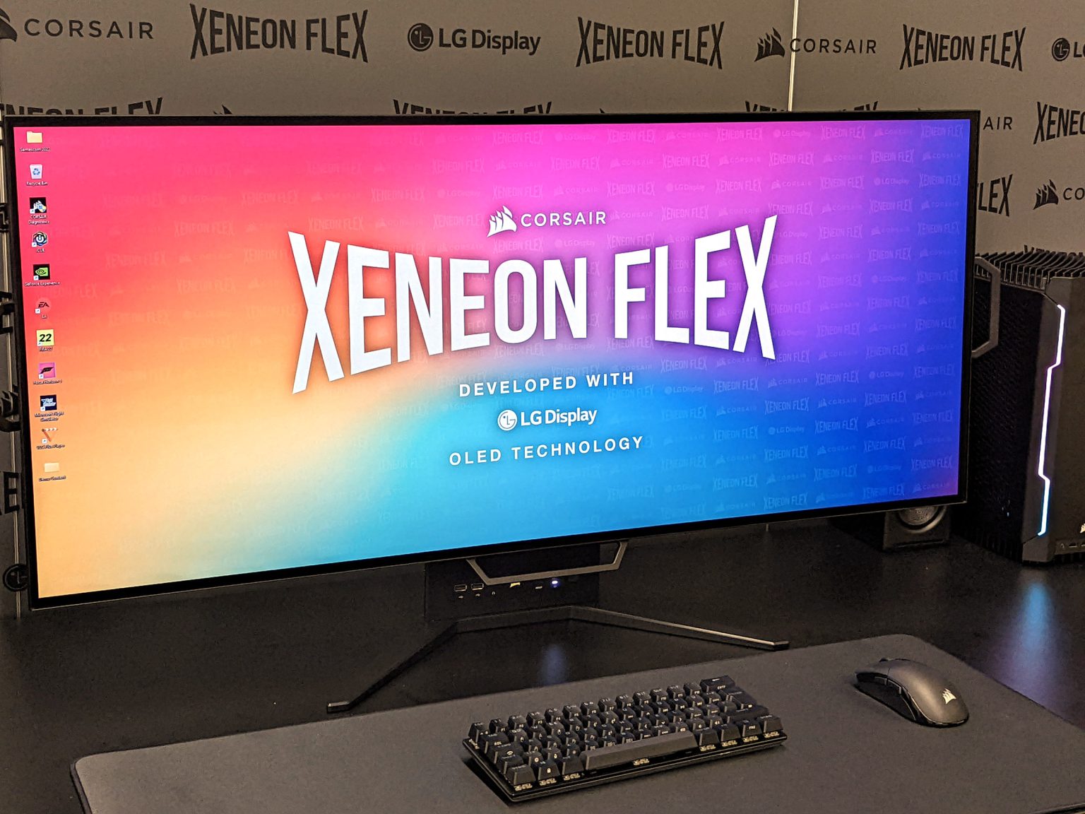 Corsair launches world’s first bendable OLED gaming display | KitGuru