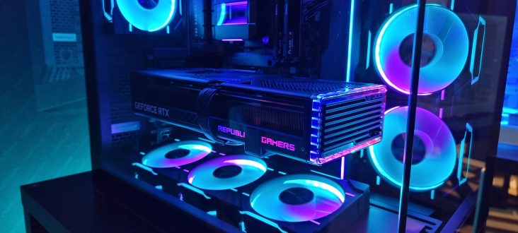 CES 2023: Phanteks unveils NV7 cases, Shift XT panel, Glacier hardware ...