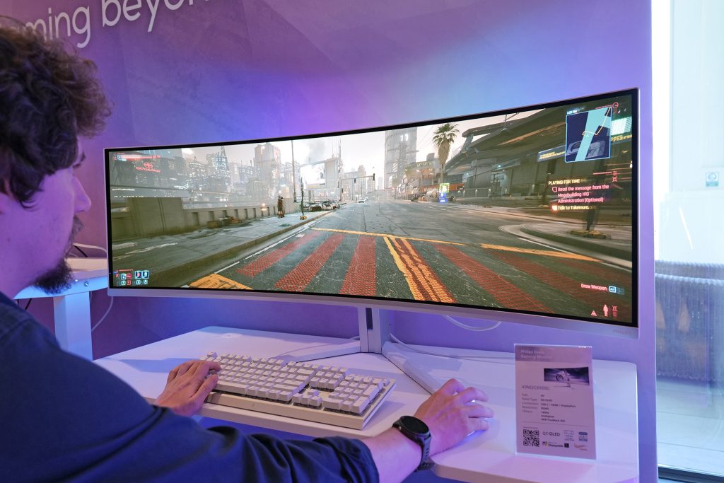New gaming monitors galore from AOC and Philips! | KitGuru