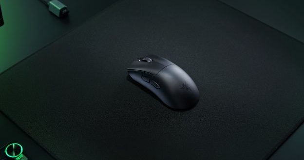 Razer launches DeathAdder V3 HyperSpeed with tweaked, lightweight ...