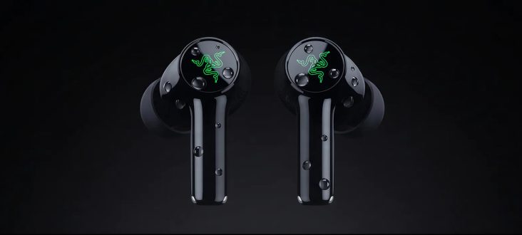 New Razer Hammerhead V3 HyperSpeed includes integrated dongle charging ...